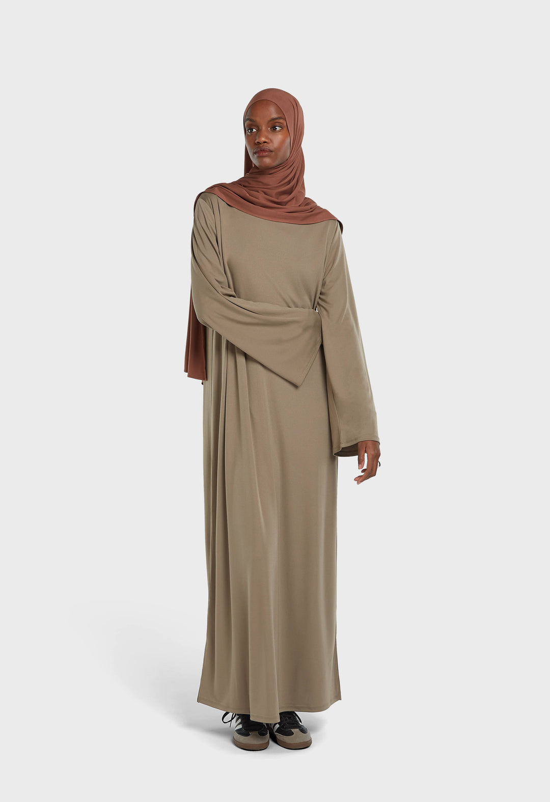 Essential Jersey Dress Regular | Desert Brown | ONLINE UK | MERRACHI